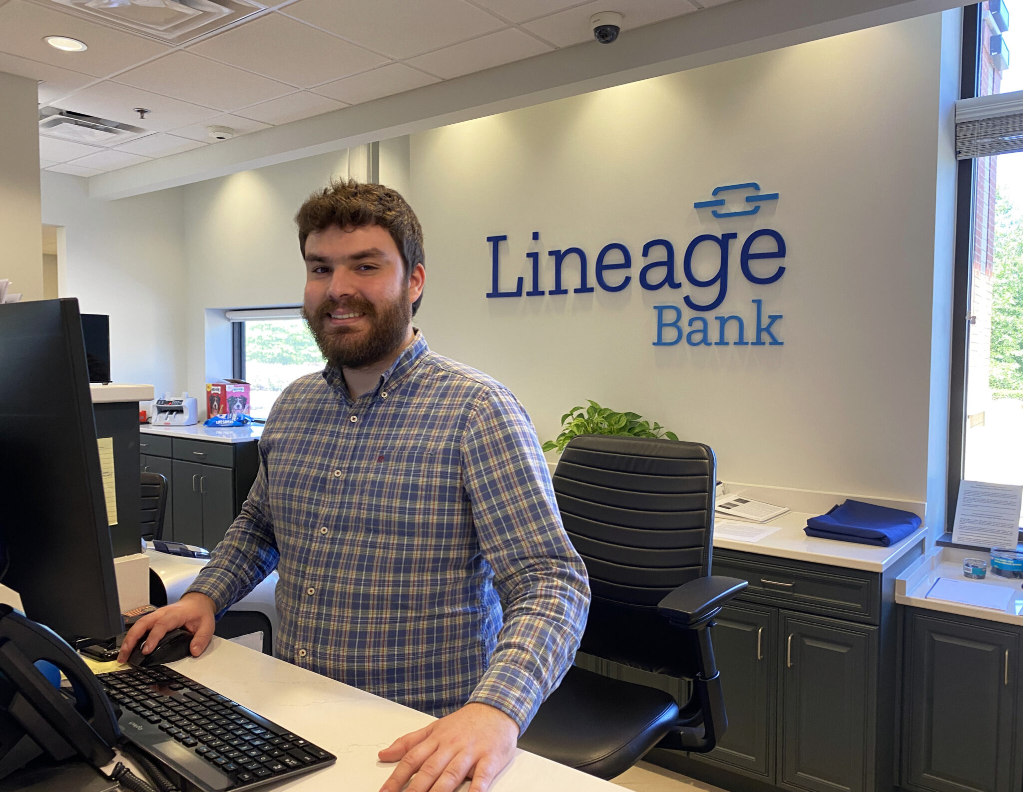 A Locally-Owned Franklin Bank Built for You | Lineage Bank